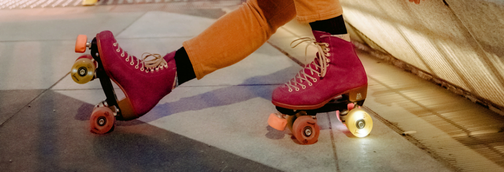 Learn How to Roller Skate with 3 Basic Techniques - Primed To Learn